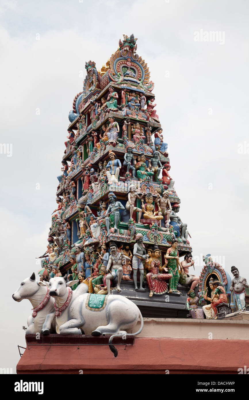 Sri Mariamman with two cows, Singapore Stock Photo - Alamy
