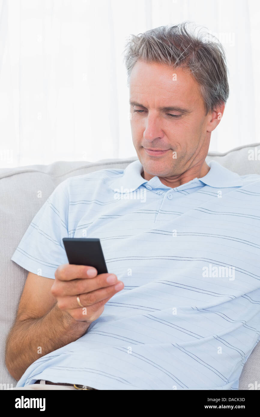 Man text sofa hi-res stock photography and images - Alamy