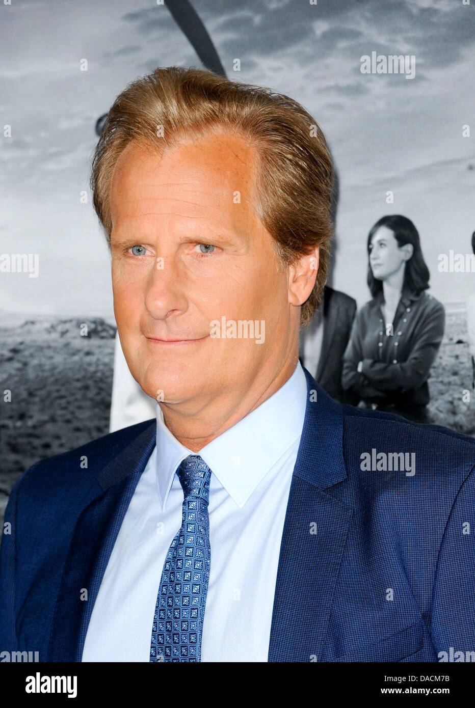 Los Angeles, CA. 10th July, 2013. Jeff Daniels at arrivals for Premiere ...