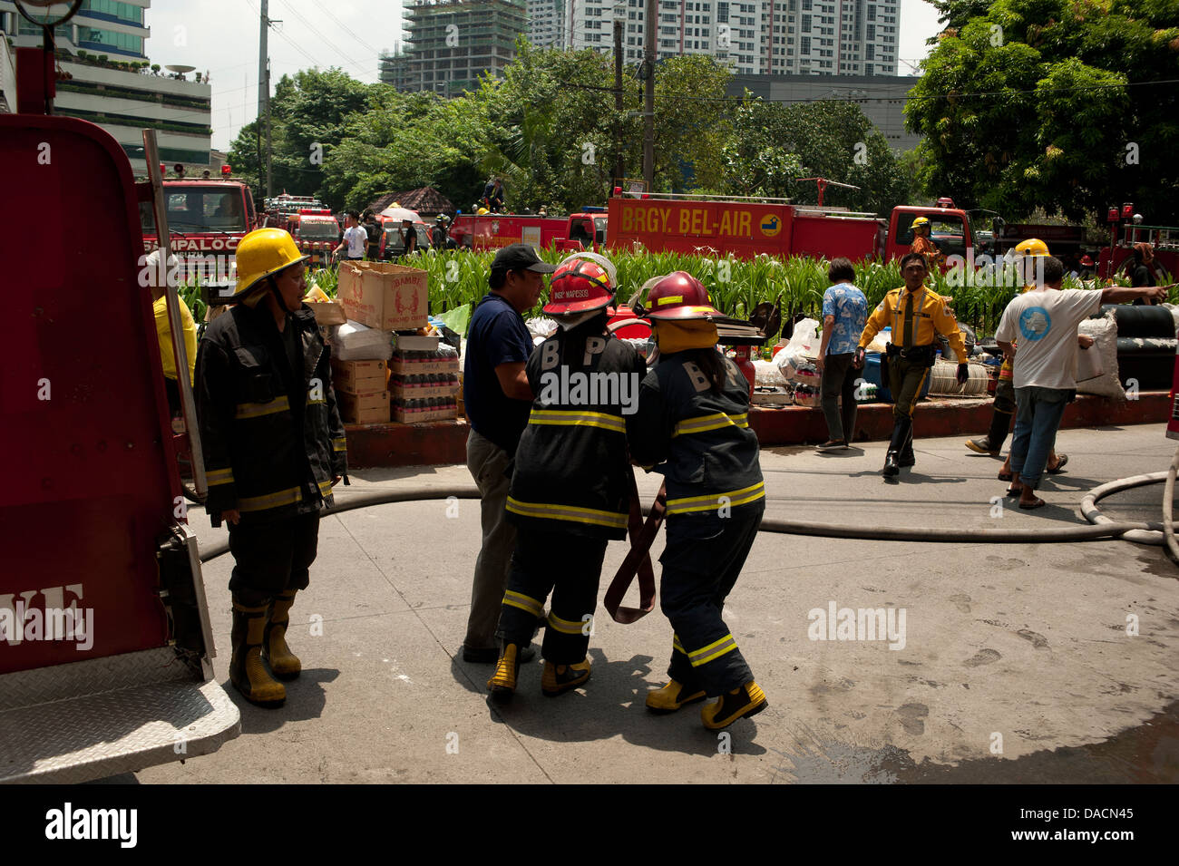 Manila firemen hi-res stock photography and images - Alamy