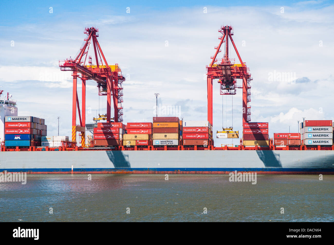 Port of brisbane hi-res stock photography and images - Alamy