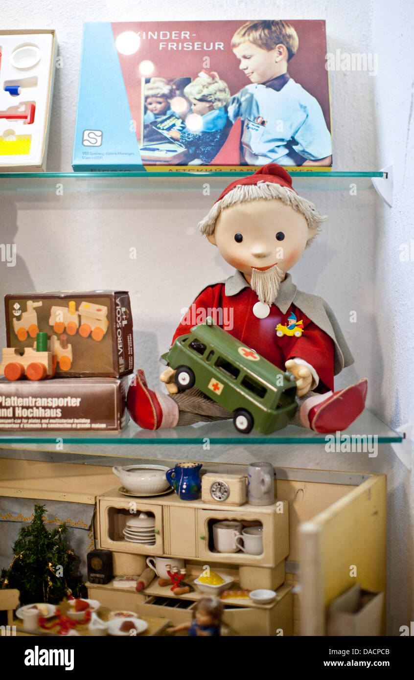A sandman figure from the GDR is pictured at the toy museum in Goerlitz ...