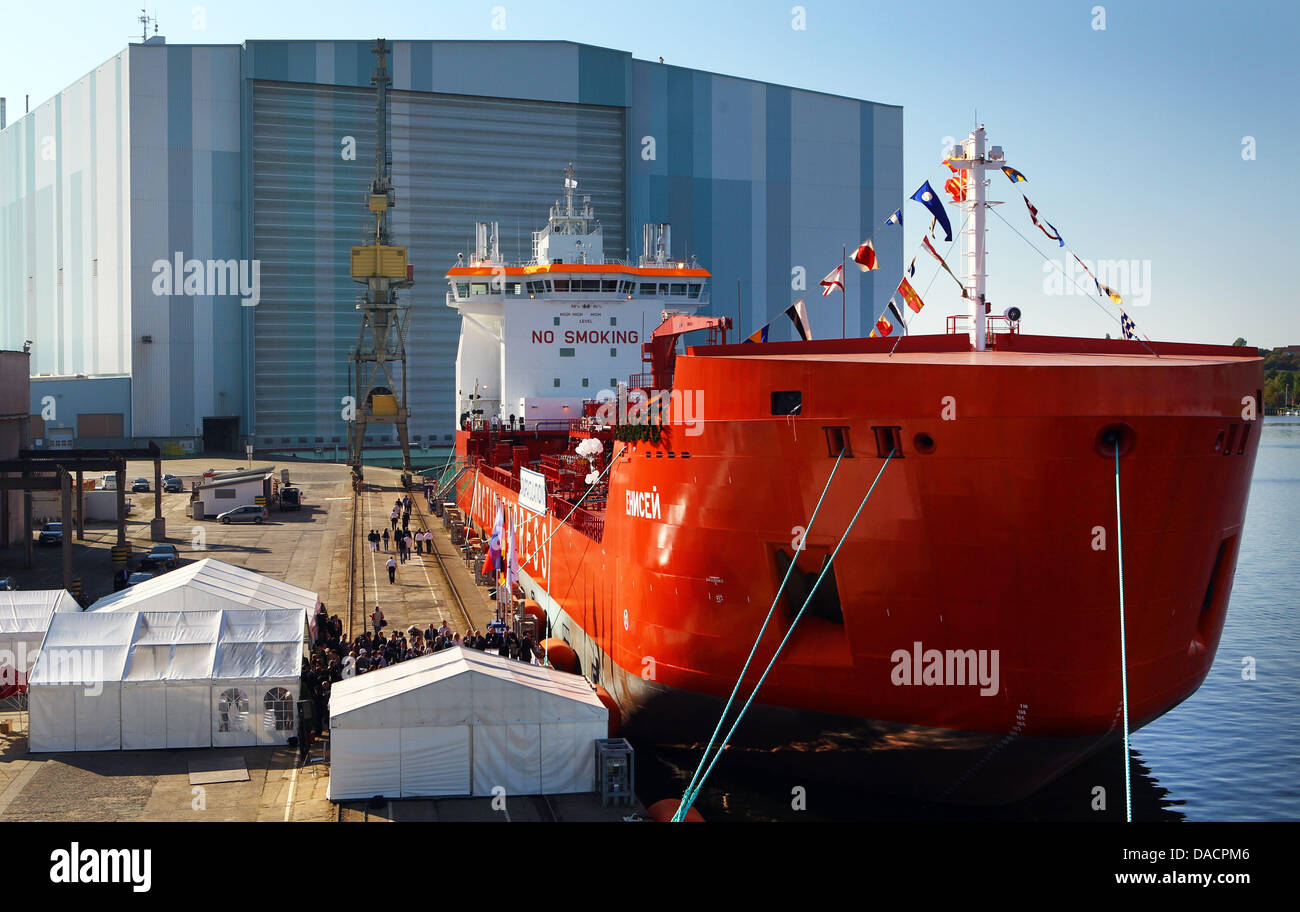 The artic special tanker "Nordic AT 19" is handed over to the Russian ...