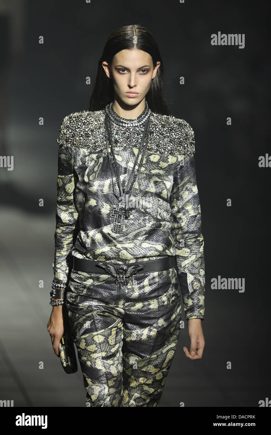 A model wears a creation by Israeli designer Alber Elbaz for French ...