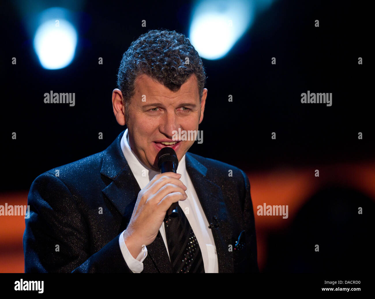 Austrian Folk Singer High Resolution Stock Photography and Images - Alamy