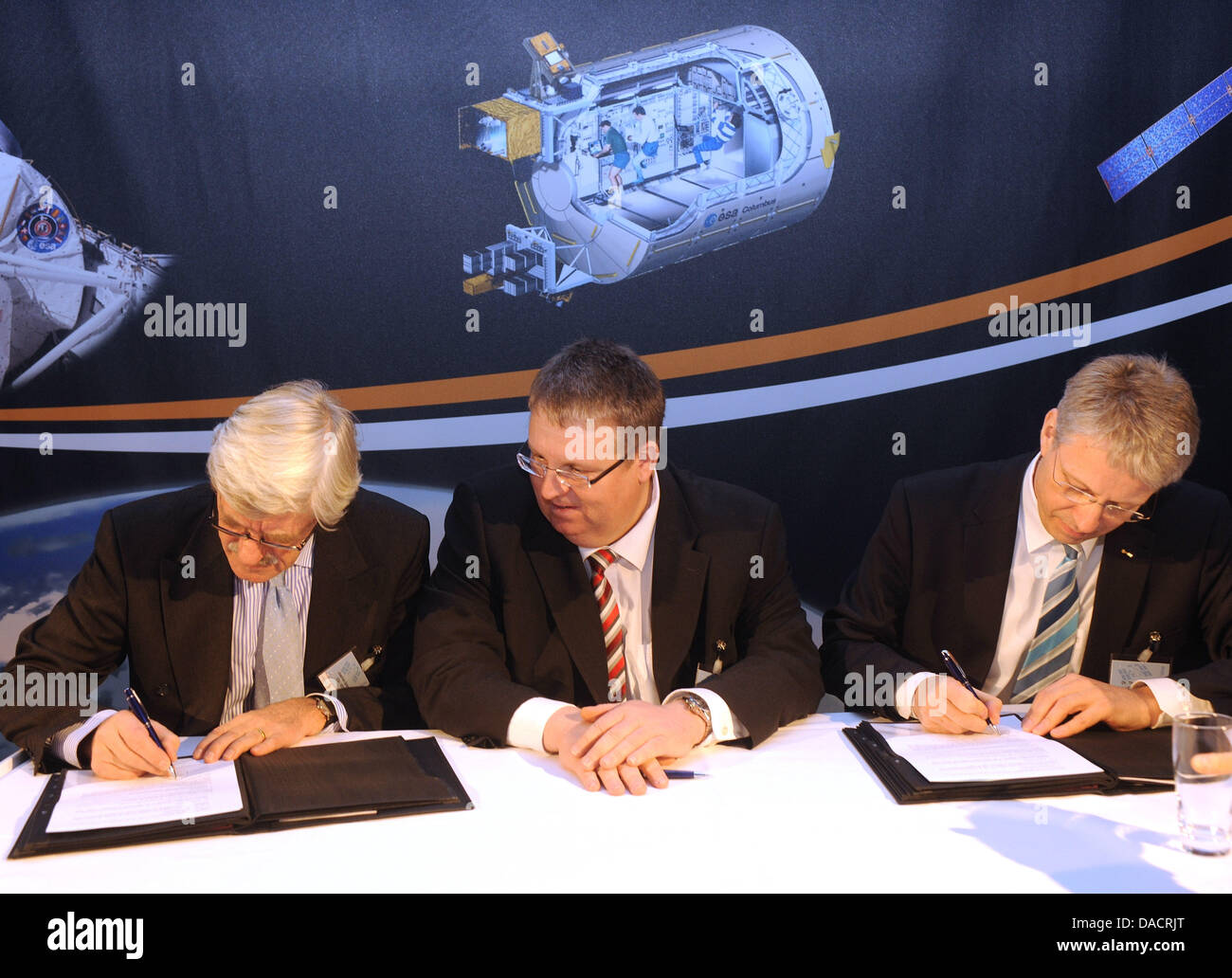 German space agency dlr hi-res stock photography and images - Alamy