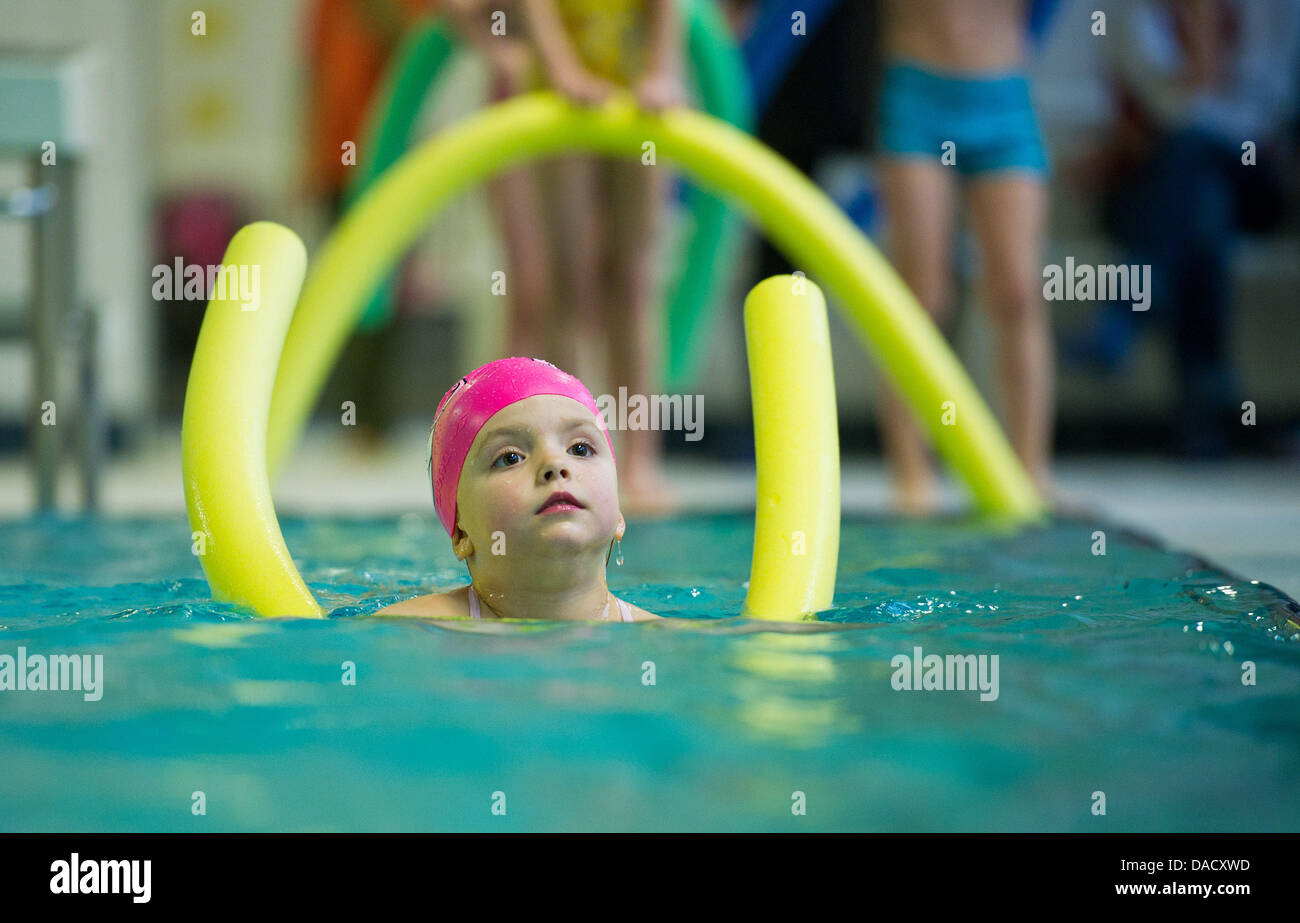 Swimming noodle hi-res stock photography and images - Alamy