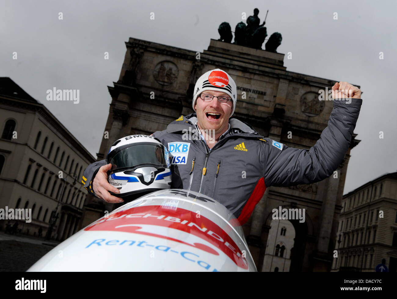 Der siegestor hi-res stock photography and images - Alamy