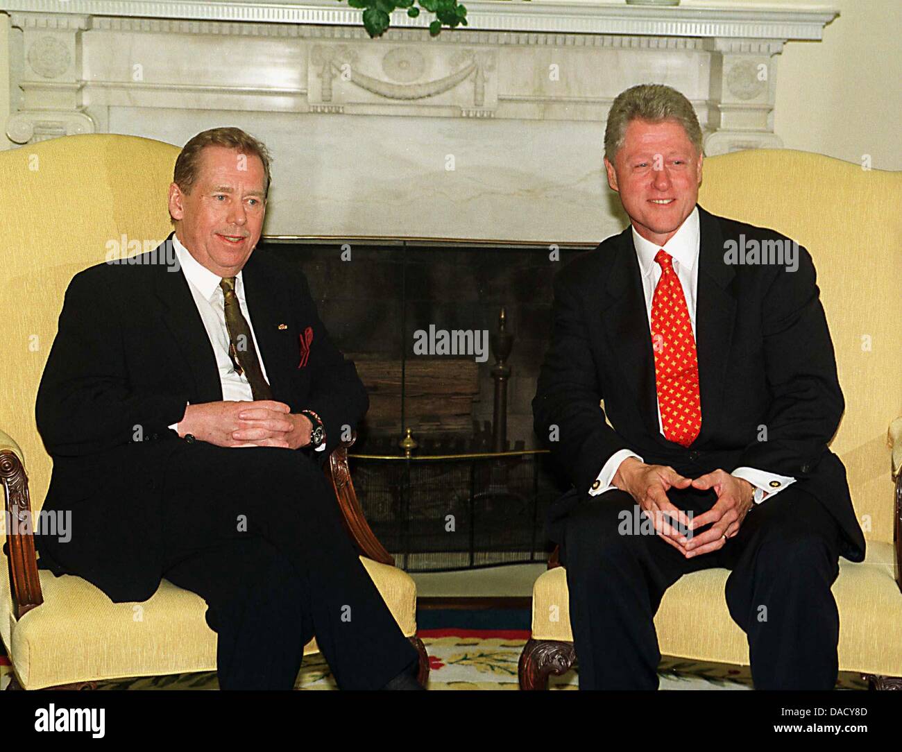 Vaclav havel left hi-res stock photography and images - Alamy