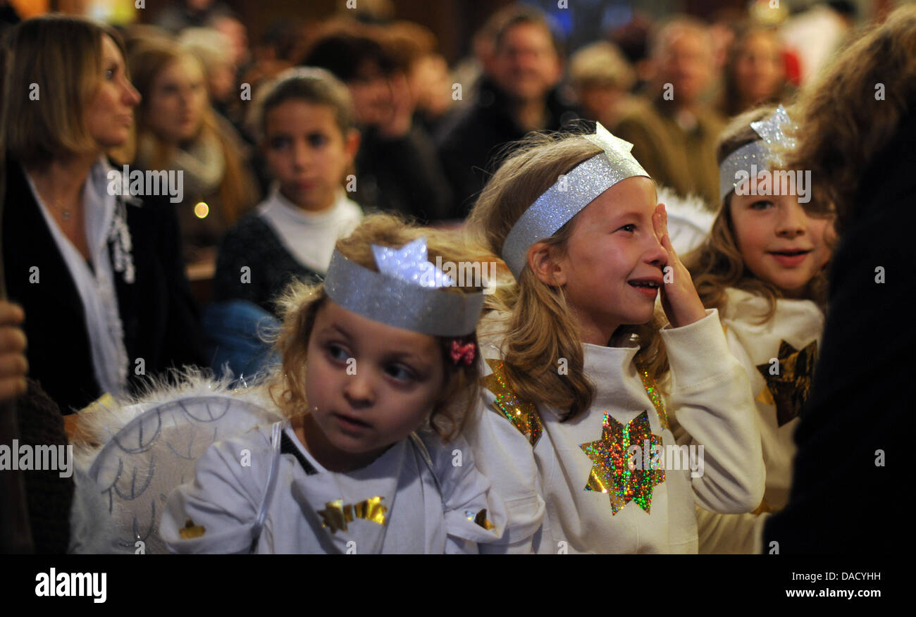 'Angels' Hanna, Rosa and Hannah sit in the first row of the Staint ...