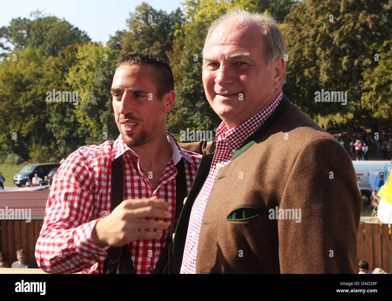 President of the Bundesliga club FC Bayern Munich, Uli Hoeness (R) and ...