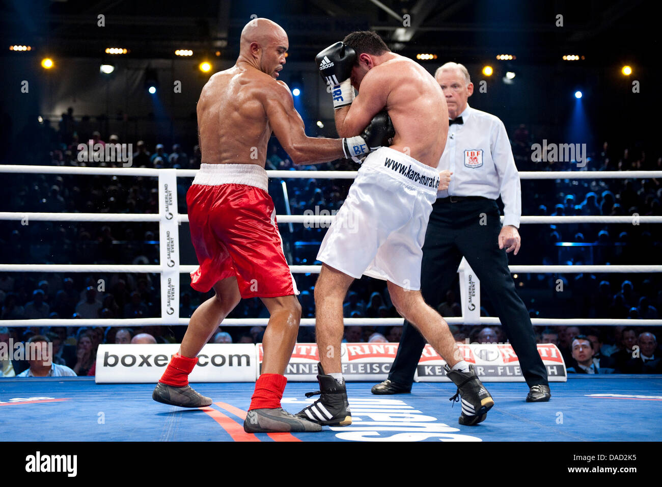 Spanish boxer Gabriel Campillo (L) punches German boxer Karo Murat ...