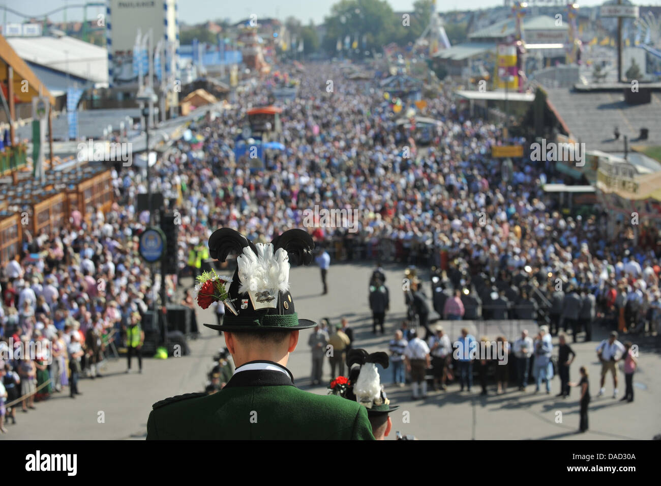 Numerous visitors attend the traditional final salutes at the ...