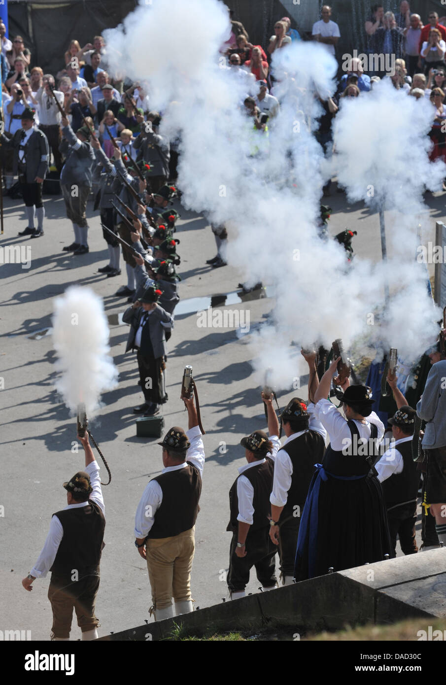 Men in Bavarian clothes shoot the traditional final salutes on the ...