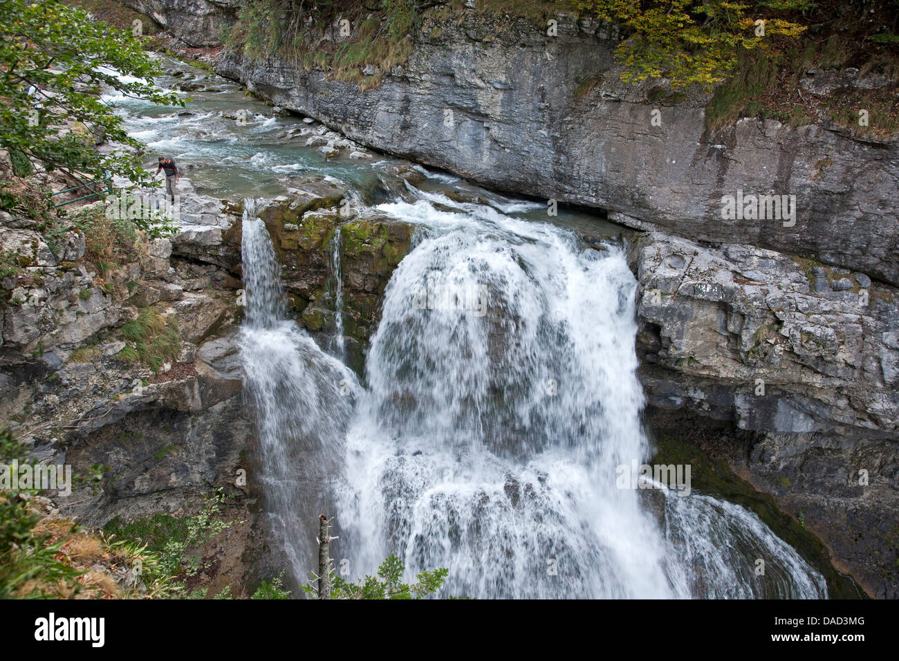 Arripas waterfall. Ordesa National Park. Pyrenees. Aragón. Spain Stock ...