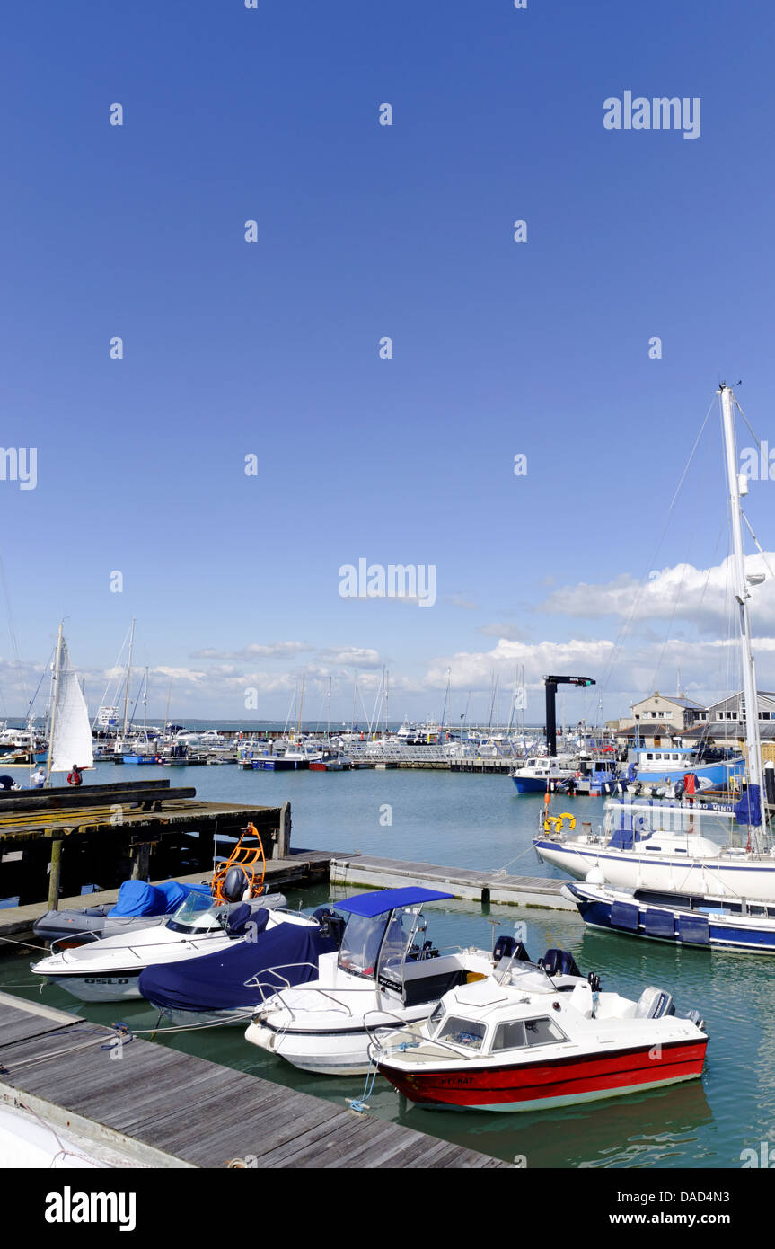 Jetty, Yarmouth Harbor, Yarmouth, Isle of Wight, England, UK, GB Stock ...