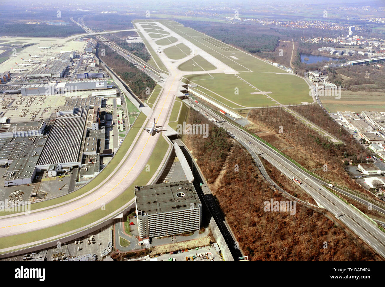 (dpa-file) - A computer simulation dated 08 May 2009 shows how the new ...