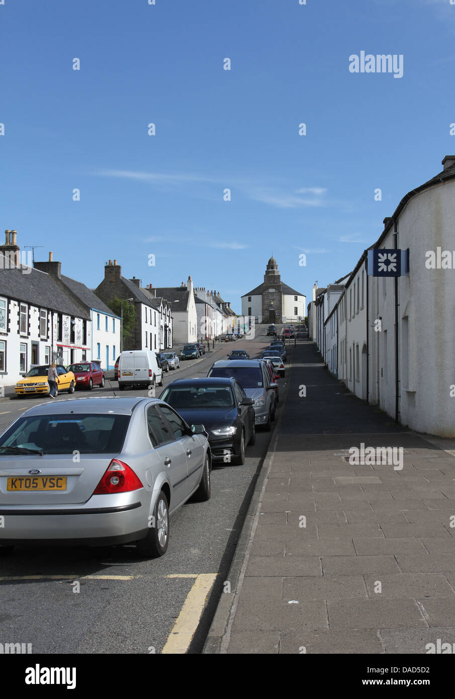 Bowmore street scene Isle of Islay Scotland July 2013 Stock Photo - Alamy