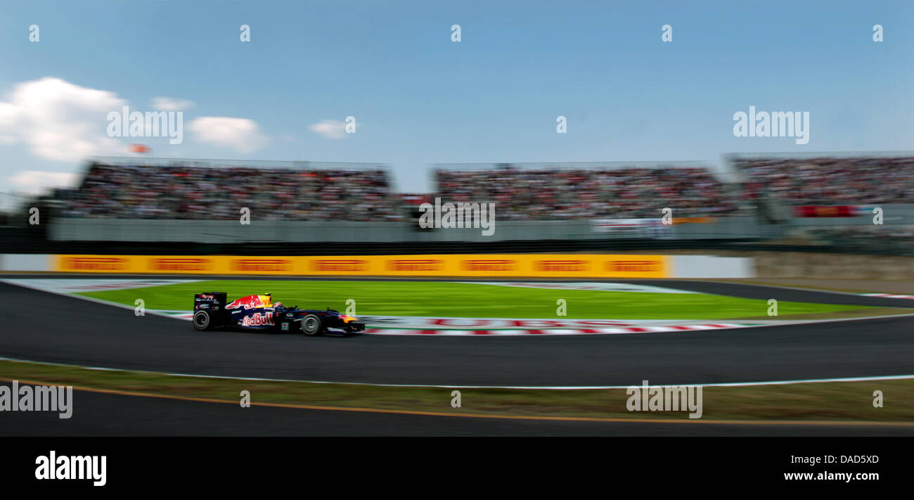 Red bull racing in grandstand hi-res stock photography and images - Alamy
