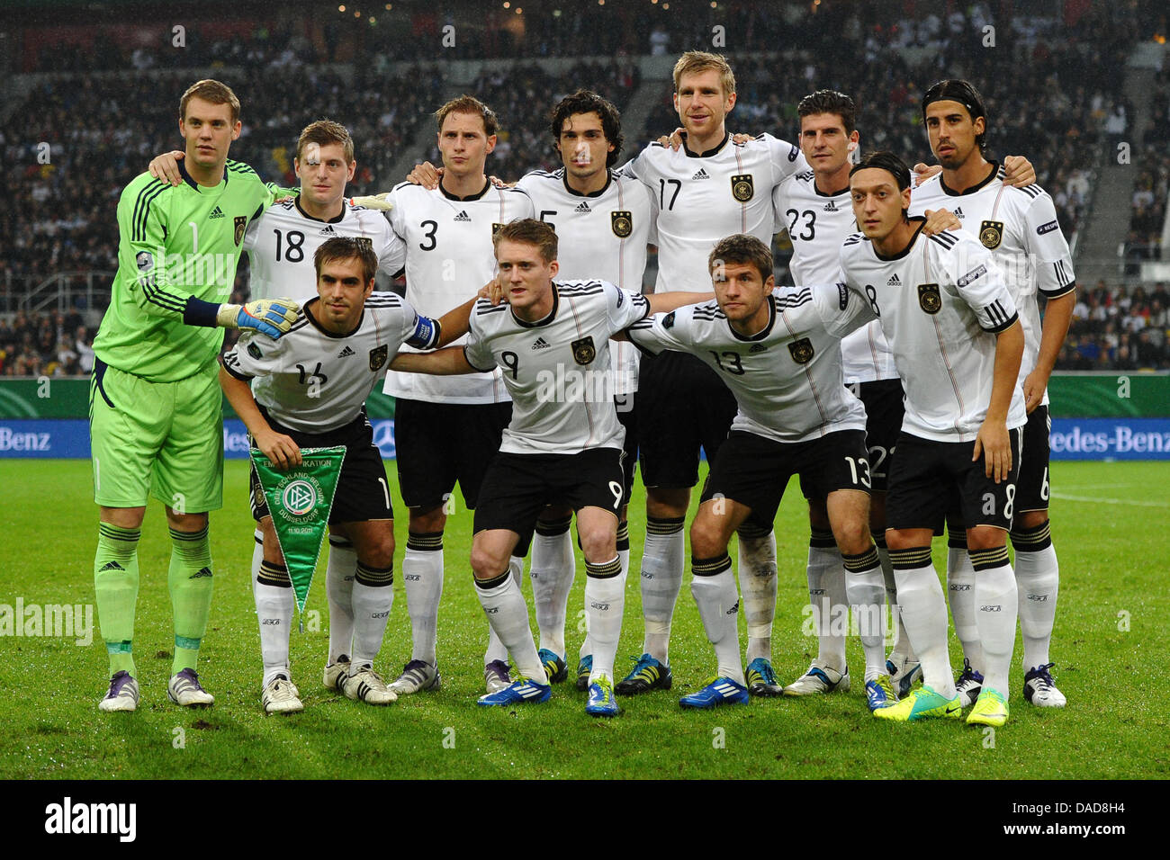 Toni kroos back hi-res stock photography and images - Alamy