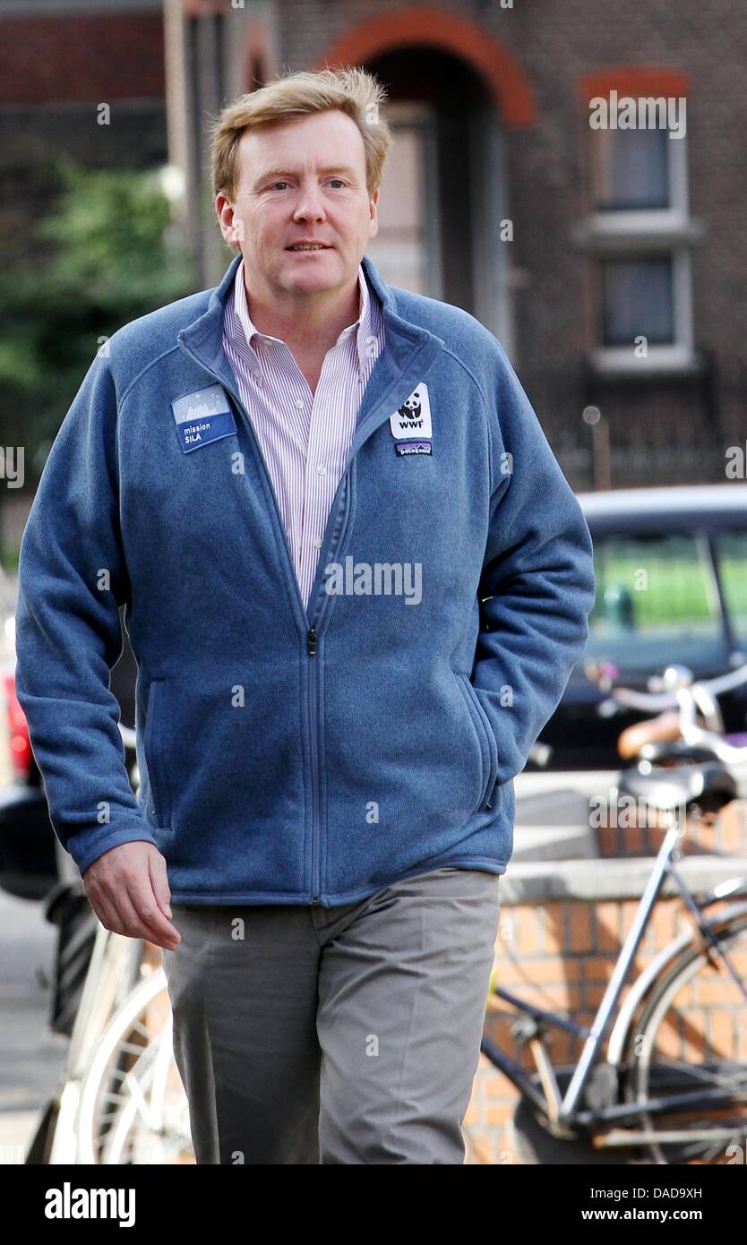 Crown Prince Willem-Alexander of The Netherlands arrives to discuss his ...