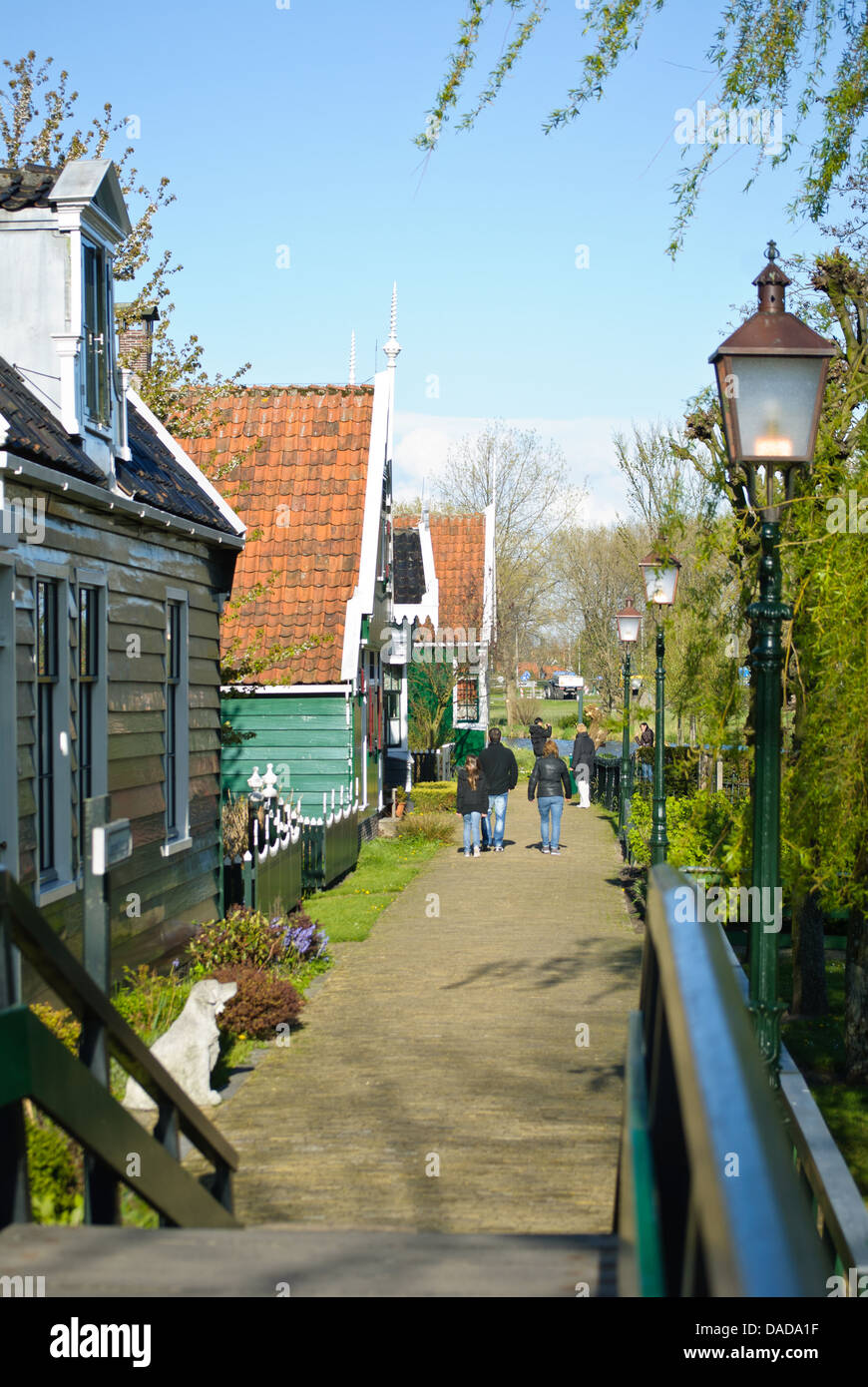 Walking path houses historic hi-res stock photography and images - Alamy
