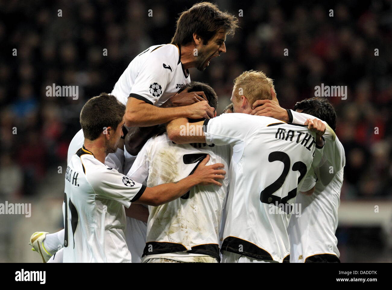 The Team of Valencia celebrates after scoring the 1-0 lead during the ...
