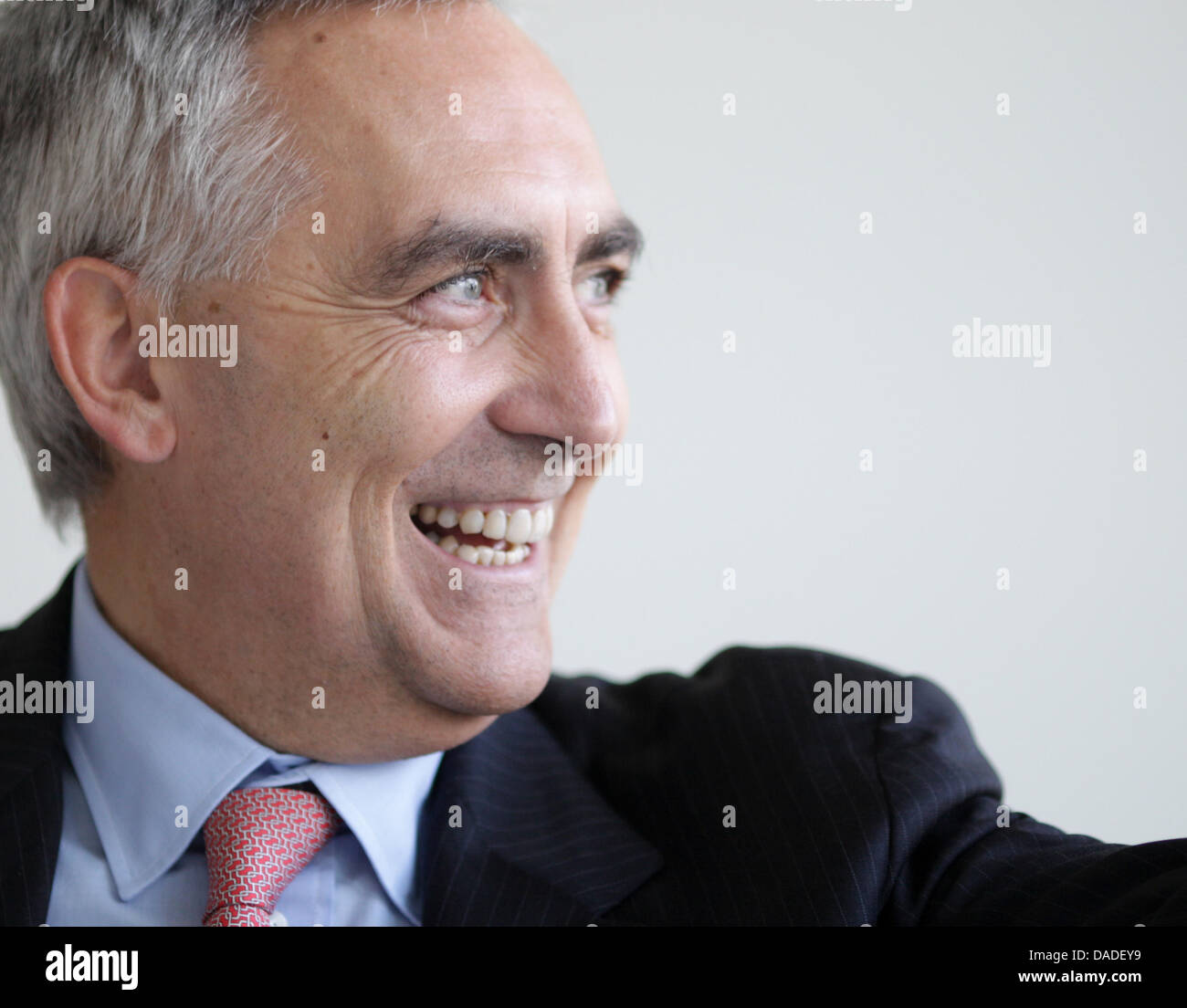Siemens CEO Peter Loescher poses during an interview in Berlin, Germany ...