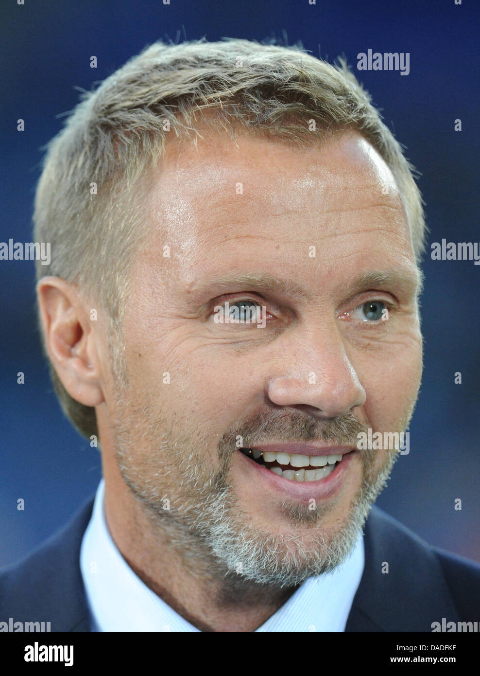 Hamburg's head coach Thorsten Fink gives an intervies before the German ...