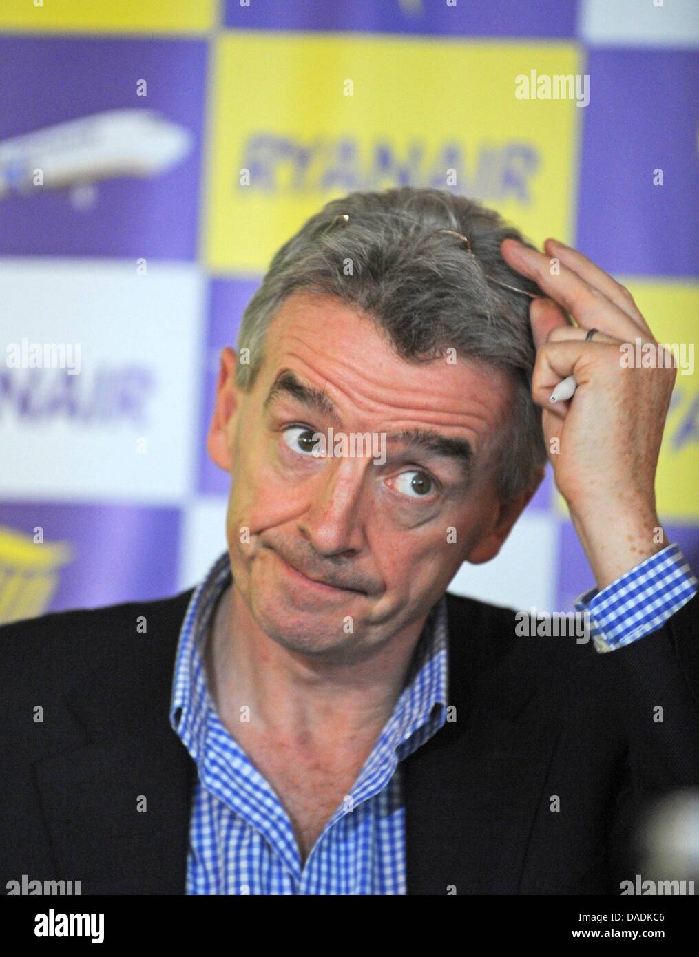 Ryanair-Chef Michael O'Leary takes part in a press conference at ...