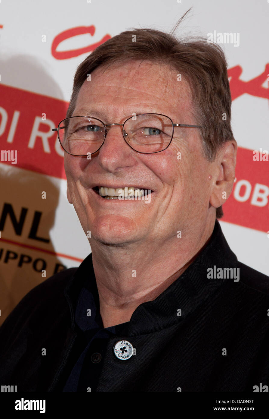 Director Fred Schepisi attends the photocall of 'The Eye Of The Storm ...