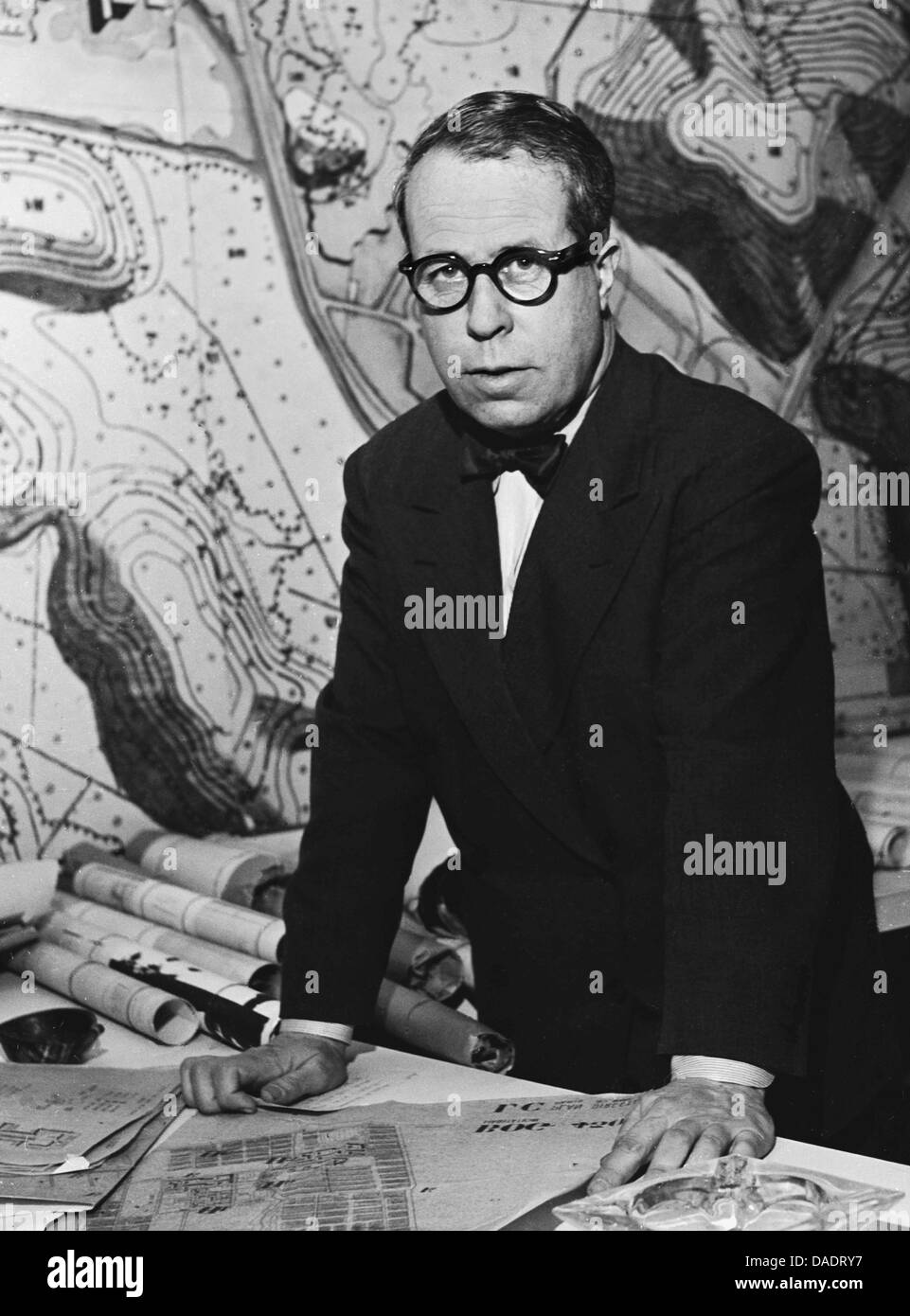 Spanish architect Josep Lluis Sert in 1953. Portrait by photographer ...