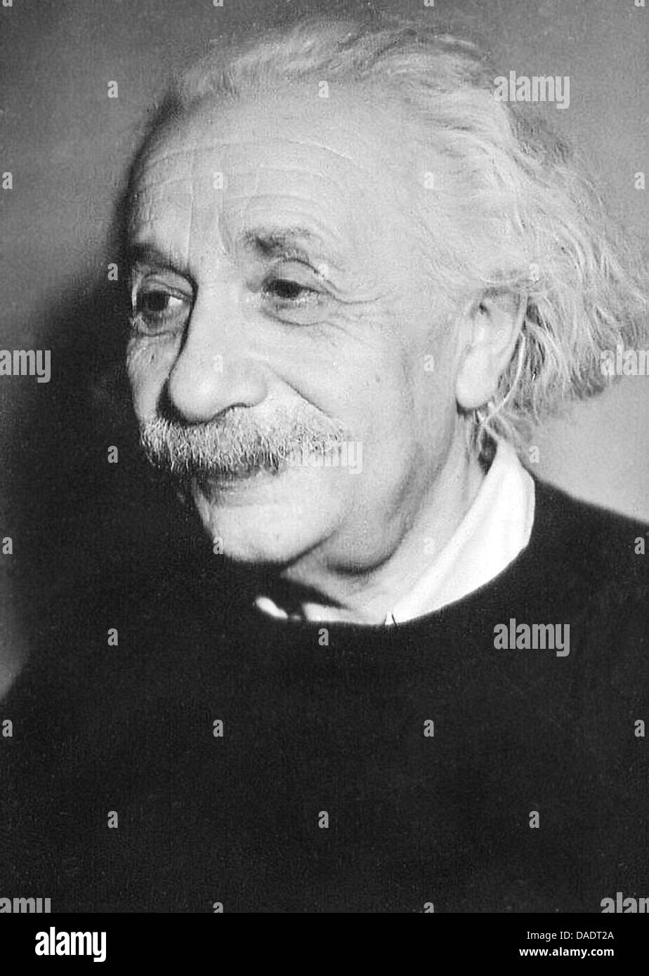 Albert Einstein in 1946. Portrait by photographer Fred Stein (1909-1967 ...