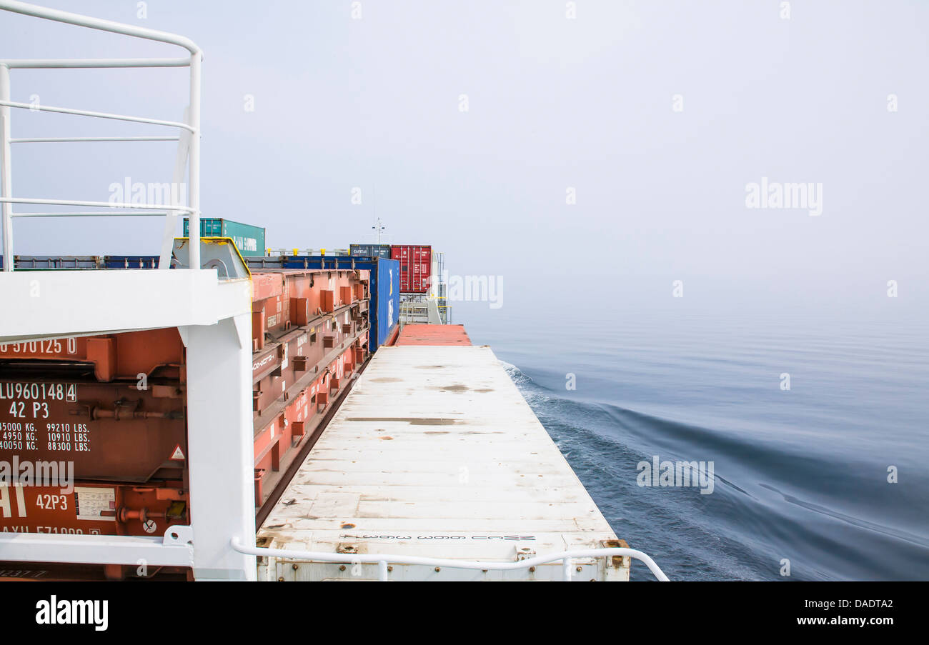 Ship waves deck hi-res stock photography and images - Alamy