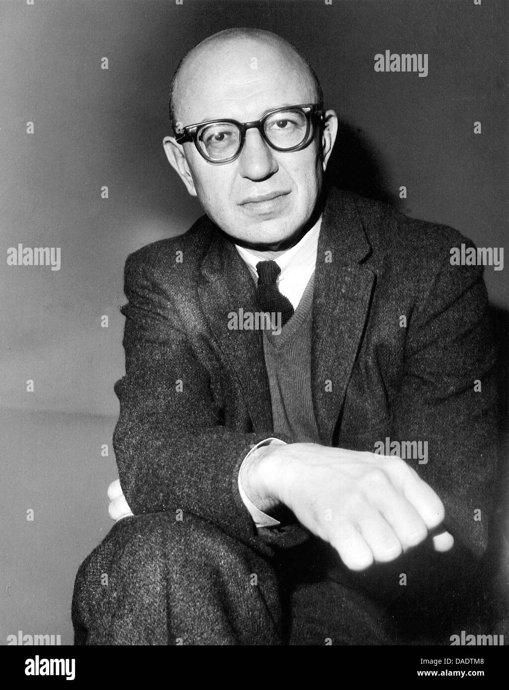 Author Howard Fast in 1962. Portrait by photographer Fred Stein (1909 ...