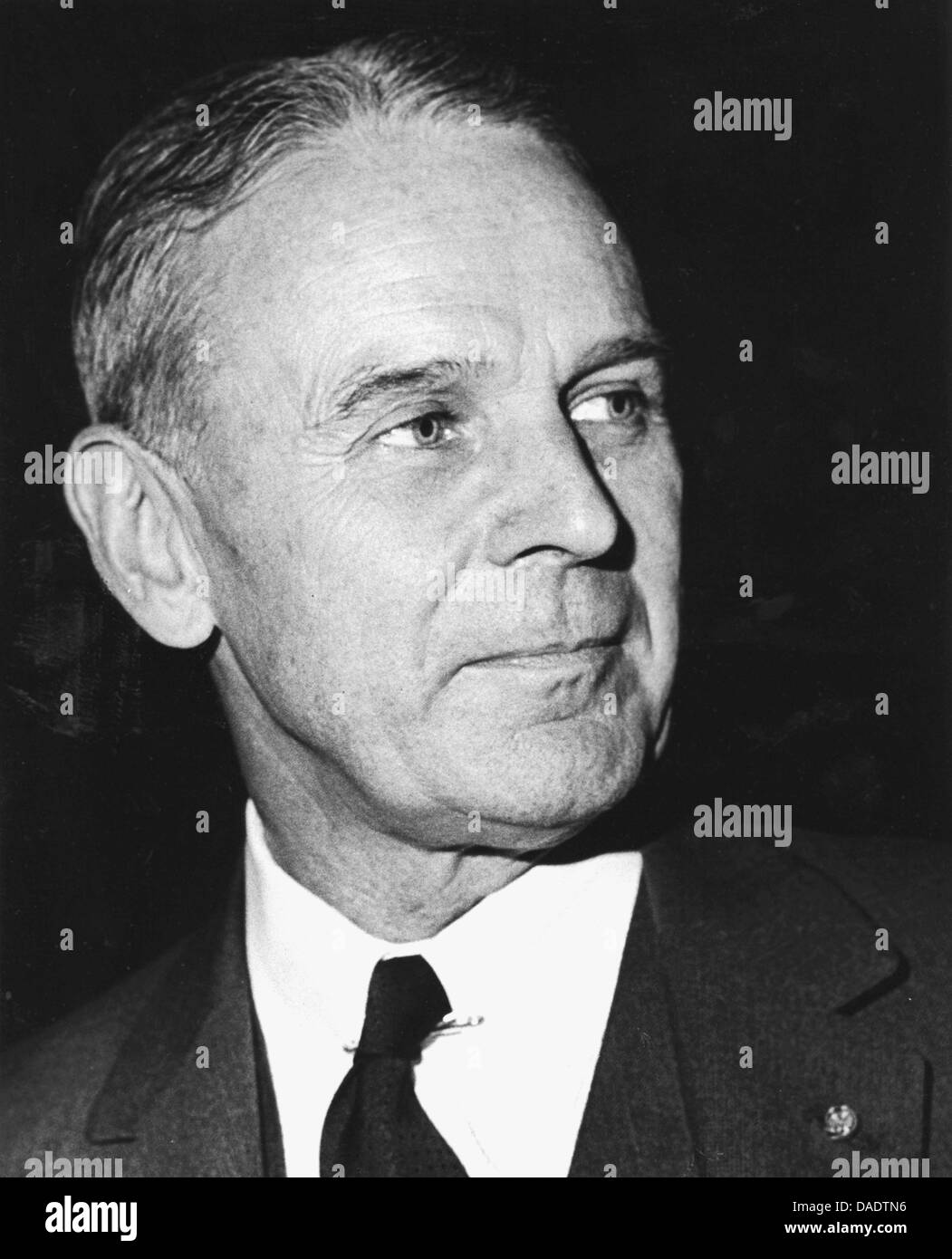 General Maxwell Taylor in 1960. Portrait by photographer Fred Stein ...