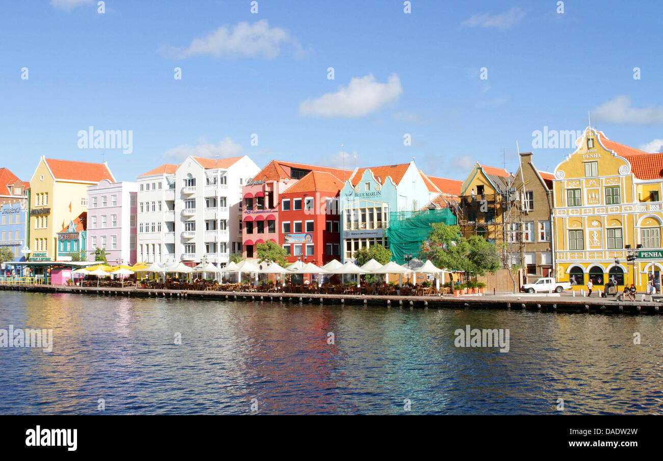 General view of Willemstad, Curacao, Dutch Caribbean, 1 November 2011 ...
