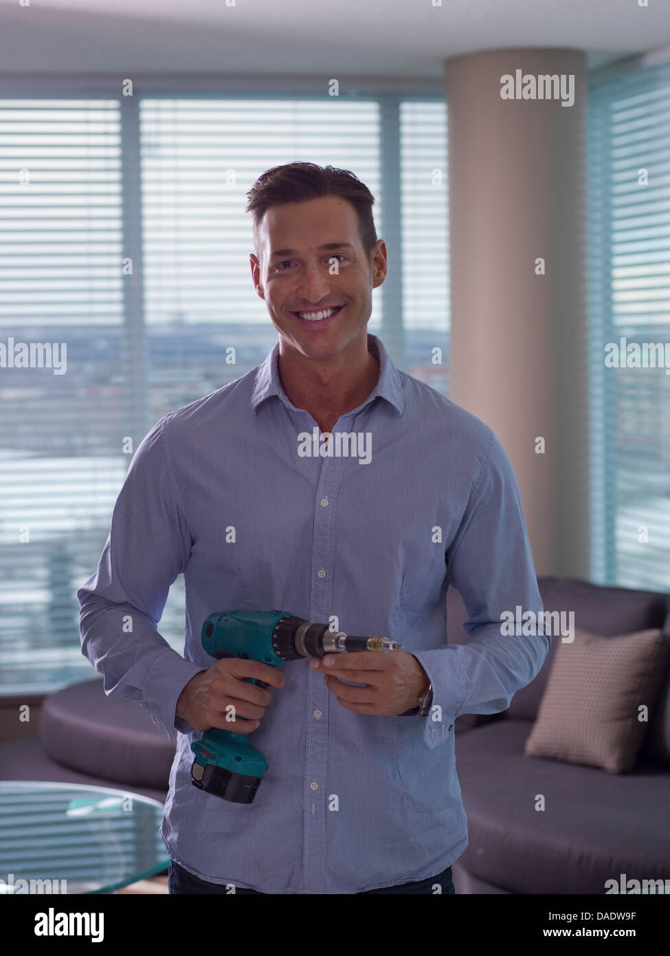 Hand drill hi-res stock photography and images - Alamy