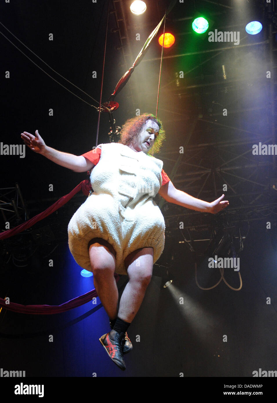 Actor Gregory Miege rehearses a part of 'Cirque Nono' at the Fliegende ...