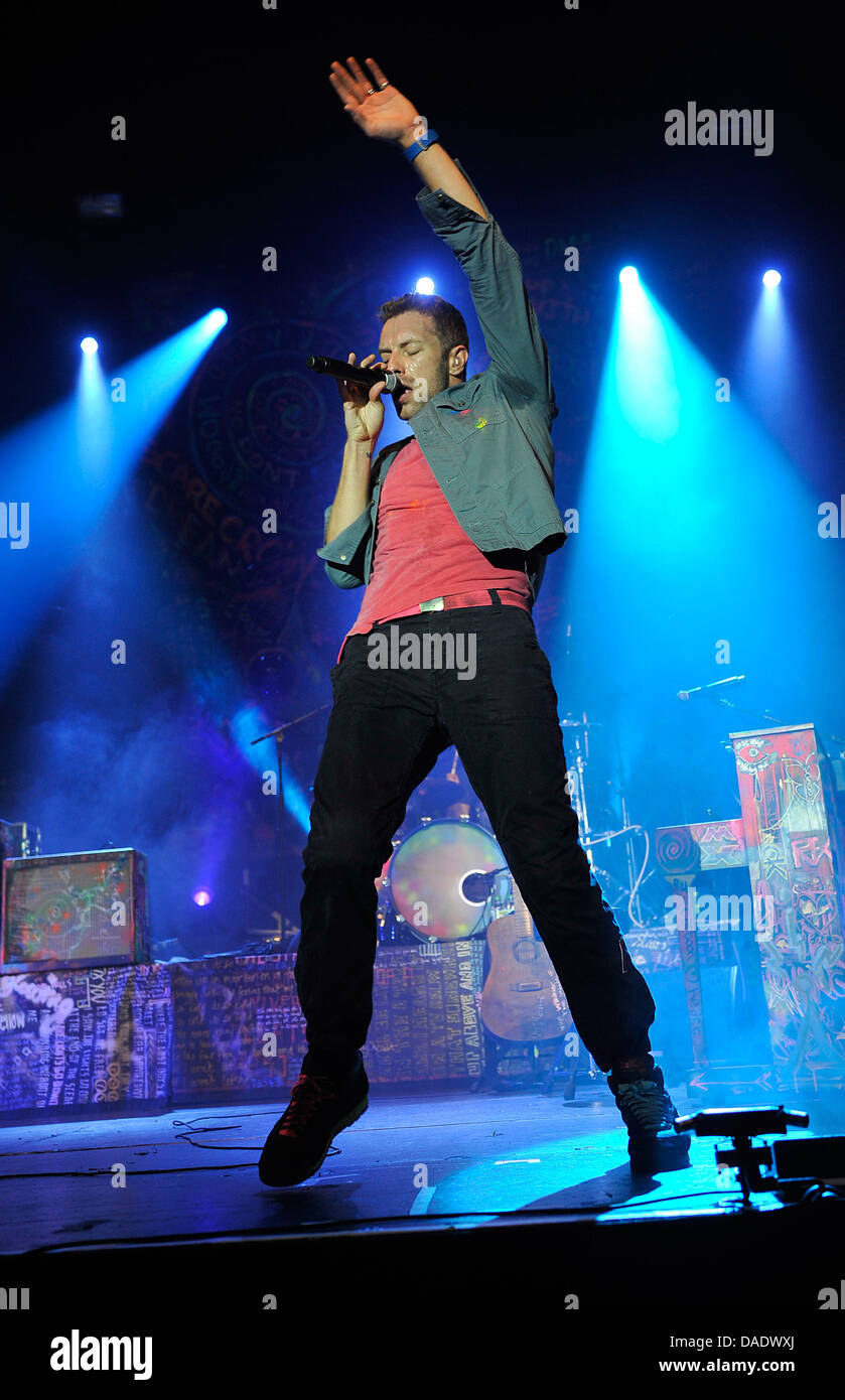 Singer Chris Martin of the band Coldplay sings during a concert at the ...
