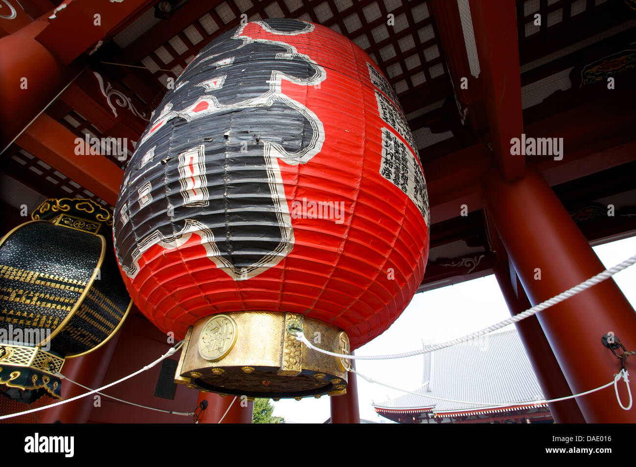 Sensō-ji, Asakusa, Taitō, Tokyo, Japan. Large red lantern hanging under ...