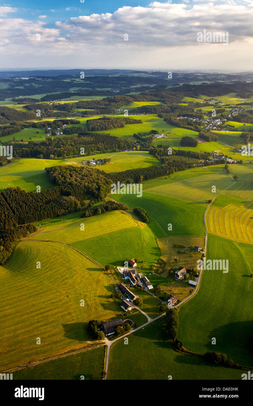 Hilly views hi-res stock photography and images - Alamy