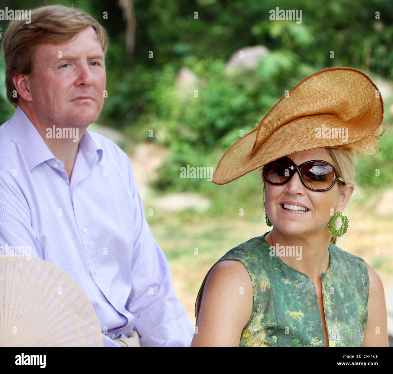 Queen Beatrix, Prince Willem-Alexander and Princess Maxima of The ...