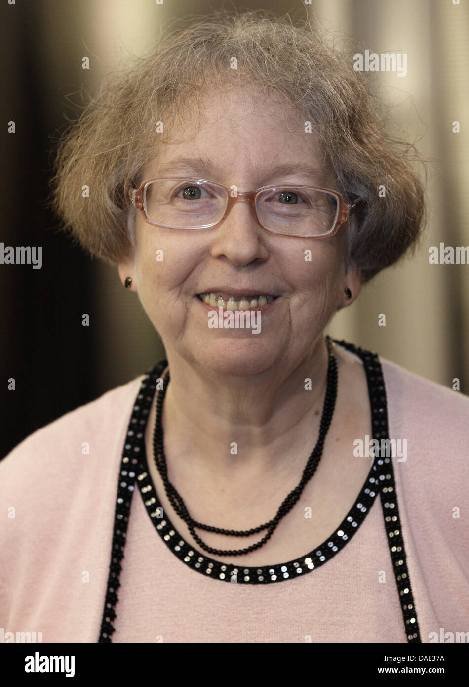 Us author susan beth pfeffer hi-res stock photography and images - Alamy