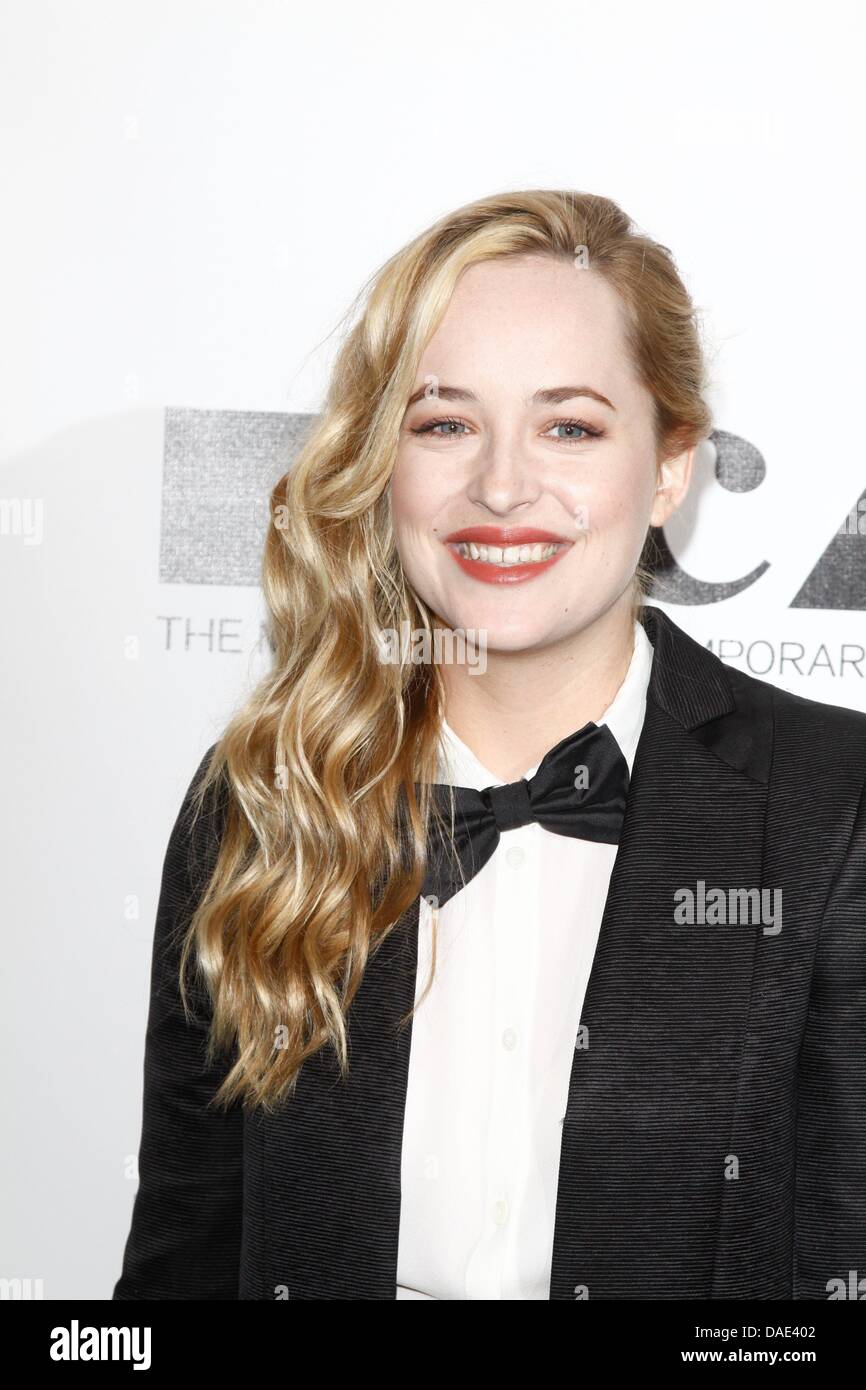 Actress Dakota Johnson arrives at the 2011 MOCA Gala - "An Artists Life ...