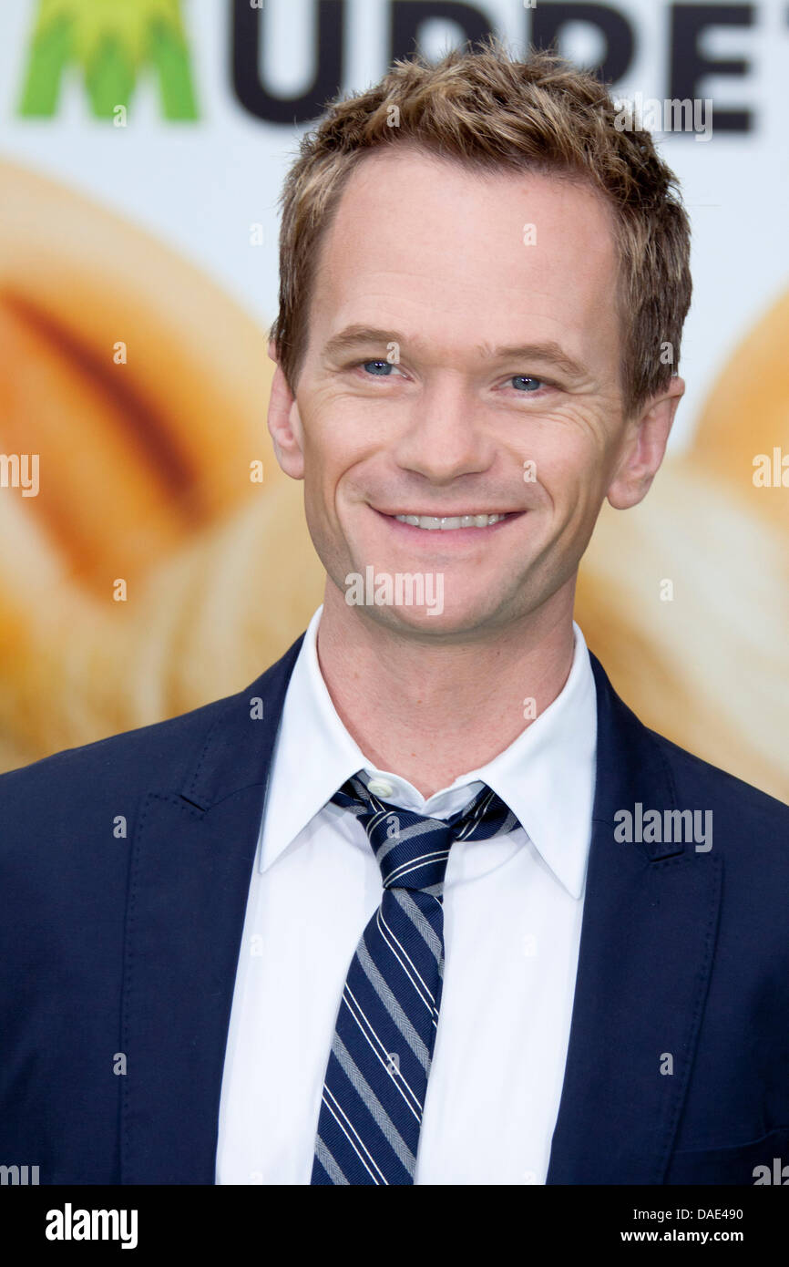 Actor Neil Patrick Harris arrives at the World Premiere of 'The Muppets ...