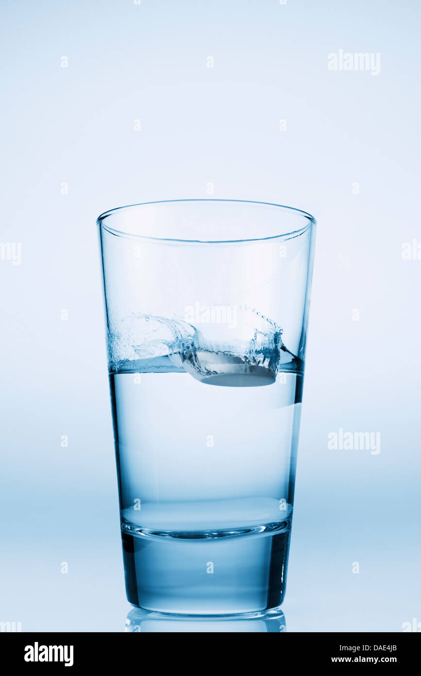 Tablet in water hi-res stock photography and images - Alamy