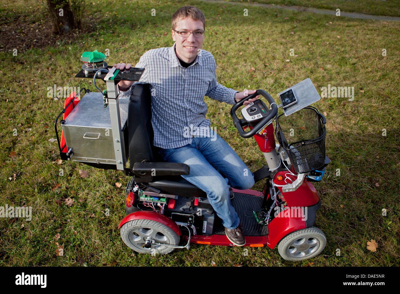 The postgraduate Daniel Eck drives a new intelligent senior-scooter ...