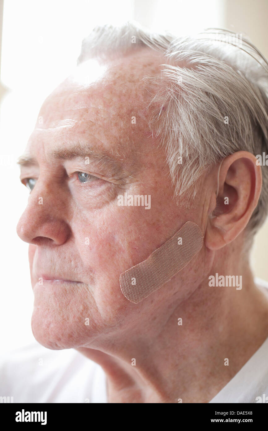 Adhesive plaster hi-res stock photography and images - Alamy