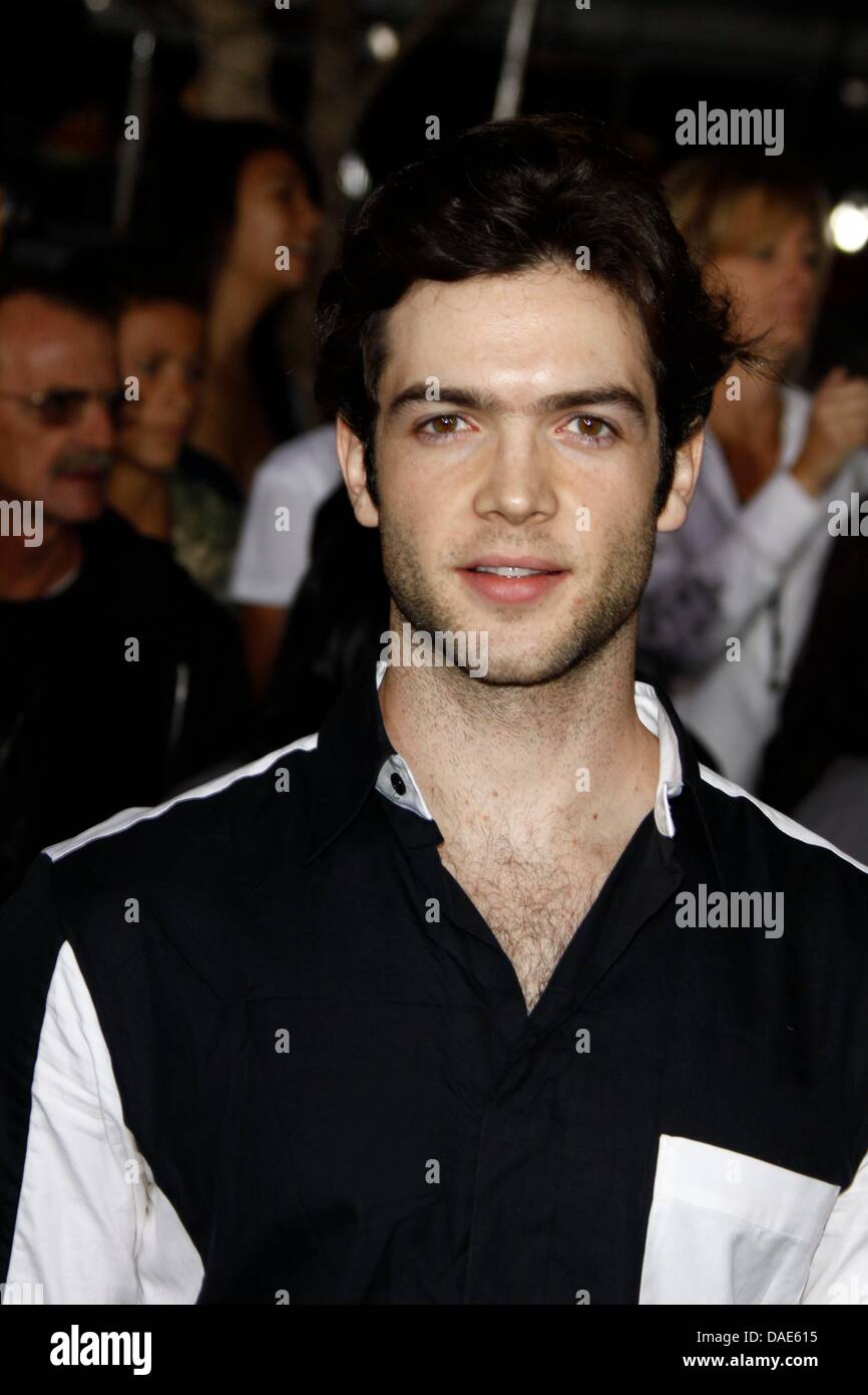 Ethan Peck The Selection